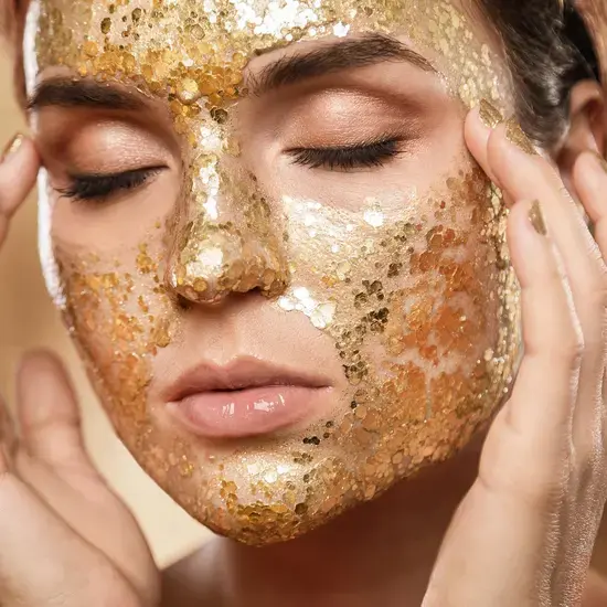Indulge in Luxury with 24K Gold Body Scrub for Radiant Skin